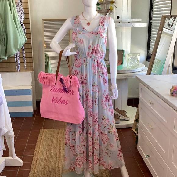 SWEET LOVELY BY JEN | Dresses | New Sweet Lovely By Jen Ruffled Floral ...